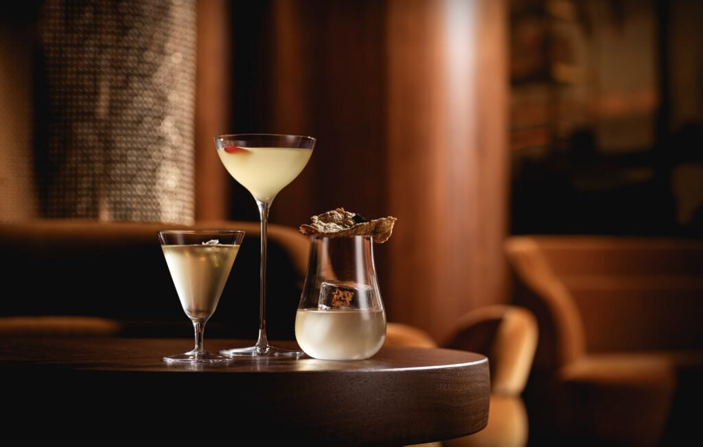 Cocktail Bar & Lounge in London | Rooftop Views & DJs | SAMBA ROOM